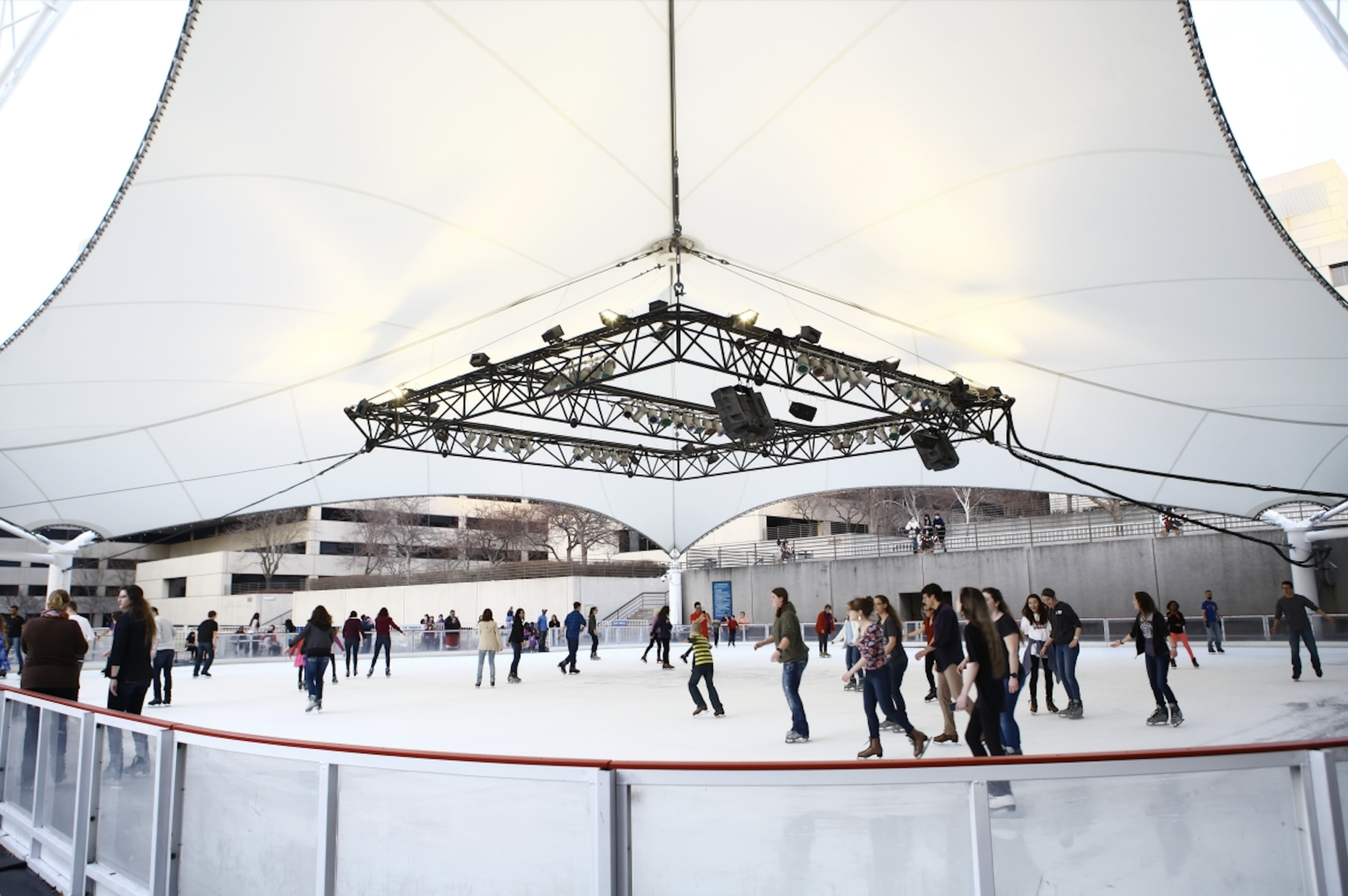 5 Great Ice Rinks in KC